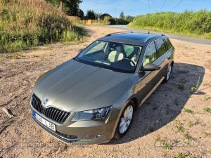 Zaļš Skoda SuperB 2017 Tartu, ar dzinēja tilpumu 1.60 L un nobraukumu 220 tūkst. km par 12900 €, foto 3 vietnē AUTOMOTO.COM.LV