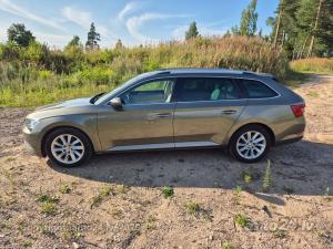 Zaļš Skoda SuperB 2017 Tartu, ar dzinēja tilpumu 1.60 L un nobraukumu 220 tūkst. km par 12900 €, foto 4 vietnē AUTOMOTO.COM.LV
