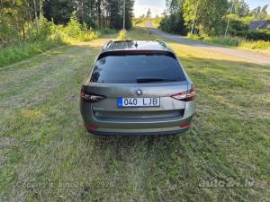 Zaļš Skoda SuperB 2017 Tartu, ar dzinēja tilpumu 1.60 L un nobraukumu 220 tūkst. km par 12900 €, foto 21 vietnē AUTOMOTO.COM.LV