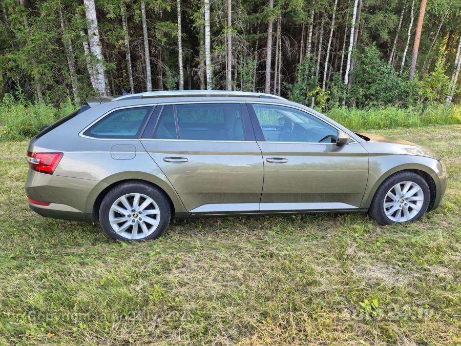 Zaļš Skoda SuperB 2017 Tartu, ar dzinēja tilpumu 1.60 L un nobraukumu 220 tūkst. km par 12900 €, foto 22 vietnē AUTOMOTO.COM.LV