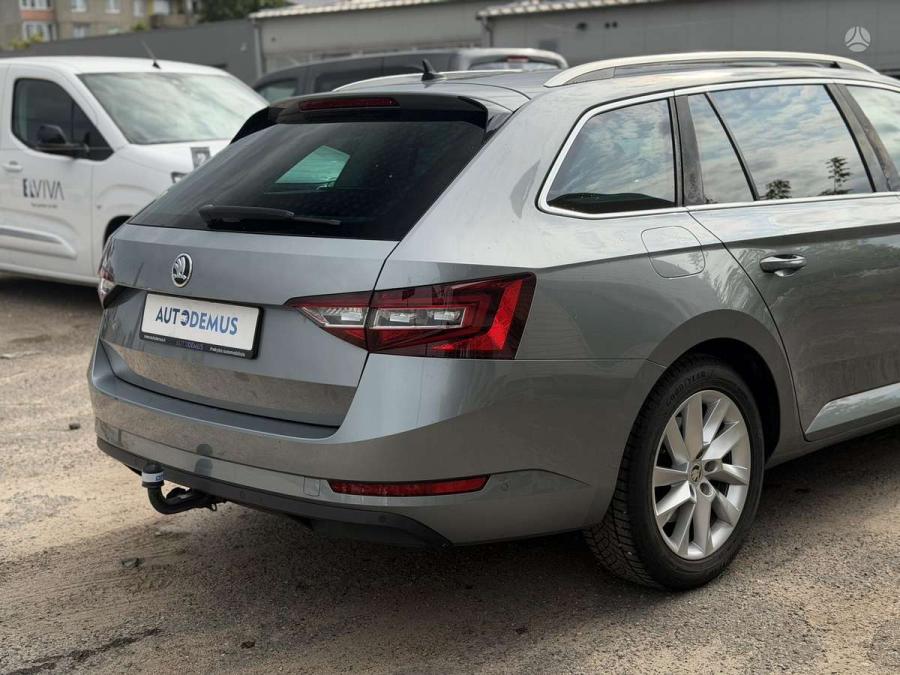 Zaļš Skoda SuperB 2017 Mažeikiai, ar dzinēja tilpumu 1.60 L un nobraukumu 253 tūkst. km par 10900 €, foto 9 vietnē AUTOMOTO.COM.LV