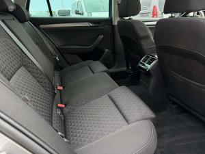 Zaļš Skoda SuperB 2017 Mažeikiai, ar dzinēja tilpumu 1.60 L un nobraukumu 253 tūkst. km par 10900 €, foto 30 vietnē AUTOMOTO.COM.LV