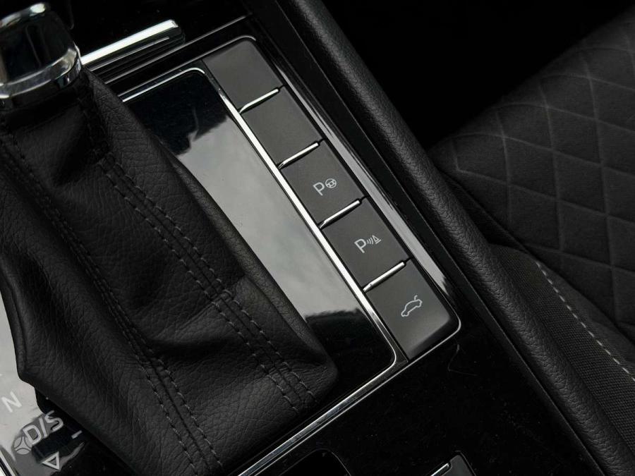 Zaļš Skoda SuperB 2017 Mažeikiai, ar dzinēja tilpumu 1.60 L un nobraukumu 253 tūkst. km par 10900 €, foto 35 vietnē AUTOMOTO.COM.LV
