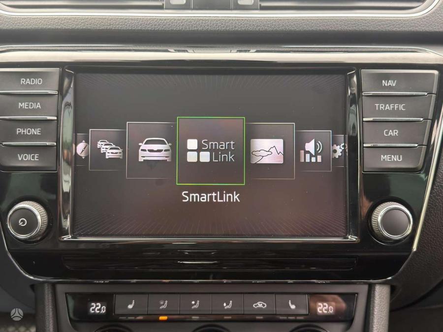 Green Skoda SuperB 2017 in Siauliai, with an engine capacity of 1.80 L and mileage of 209 thousand km for 10990 €, photo 33 on AUTOMOTO.COM.LV