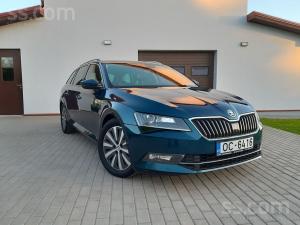 Green Skoda SuperB 2018 in Liepaja, with an engine capacity of 1.60 L and mileage of 261 thousand km for 10990 €, photo 2 on AUTOMOTO.COM.LV