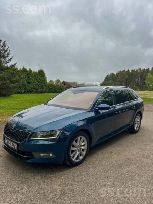 Green Skoda SuperB 2018 in Liepaja, with an engine capacity of 1.60 L and mileage of 226 thousand km for 12500 €, photo 10 on AUTOMOTO.COM.LV