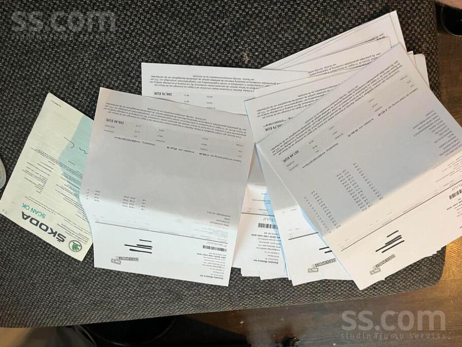 Green Skoda SuperB 2018 in Liepaja, with an engine capacity of 1.60 L and mileage of 226 thousand km for 12500 €, photo 18 on AUTOMOTO.COM.LV