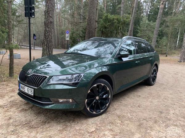 Green Skoda SuperB 2019 in Vilnius, with an engine capacity of 2.00 L and mileage of 381 thousand km for 11900 €, photo 2 on AUTOMOTO.COM.LV