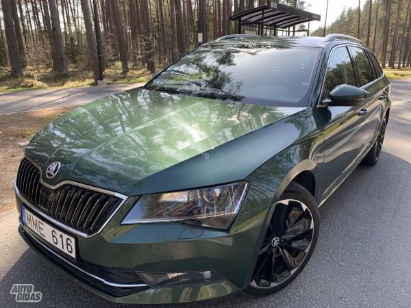 Green Skoda SuperB 2019 in Vilnius, with an engine capacity of 2.00 L and mileage of 381 thousand km for 11900 €, photo 3 on AUTOMOTO.COM.LV