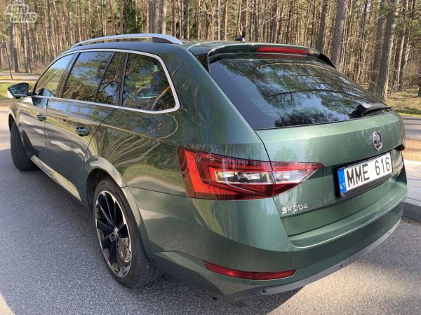 Green Skoda SuperB 2019 in Vilnius, with an engine capacity of 2.00 L and mileage of 381 thousand km for 11900 €, photo 5 on AUTOMOTO.COM.LV