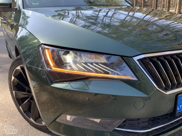 Green Skoda SuperB 2019 in Vilnius, with an engine capacity of 2.00 L and mileage of 381 thousand km for 11900 €, photo 7 on AUTOMOTO.COM.LV