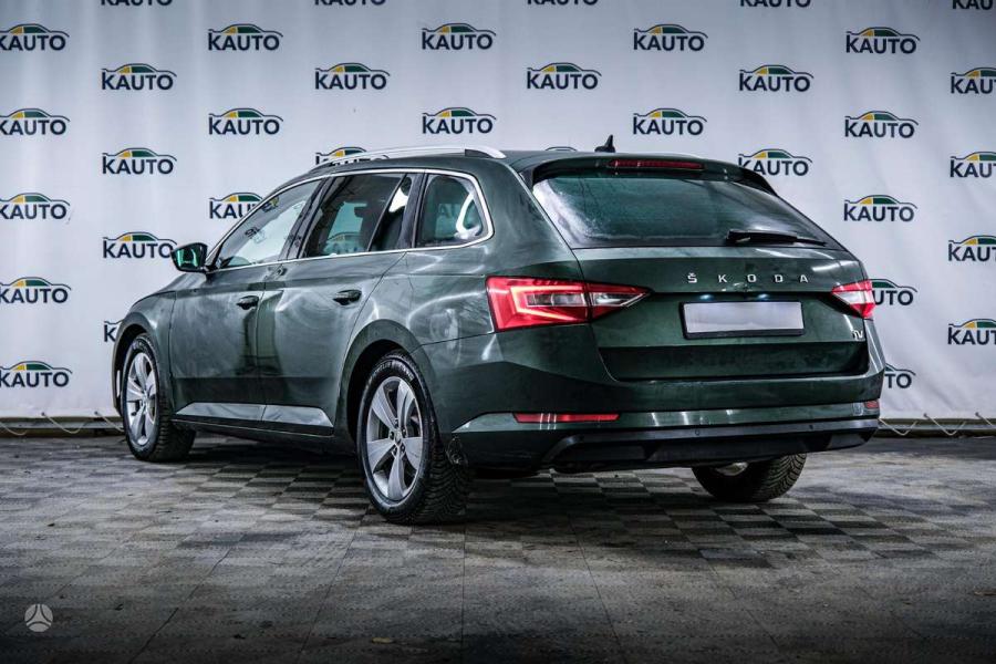 Zaļš Skoda SuperB 2021 Kauņa, ar dzinēja tilpumu 1.40 L un nobraukumu 191 tūkst. km par 16990 €, foto 4 vietnē AUTOMOTO.COM.LV