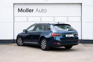 Green Skoda SuperB 2023 in Riga, with an engine capacity of 2.00 L and mileage of 145 thousand km for 22950 €, photo 4 on AUTOMOTO.COM.LV