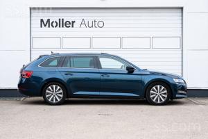 Green Skoda SuperB 2023 in Riga, with an engine capacity of 2.00 L and mileage of 145 thousand km for 22950 €, photo 6 on AUTOMOTO.COM.LV