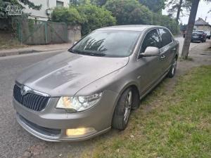 Grey Skoda SuperB 2009 in Kaunas, with an engine capacity of 2.00 L and mileage of 334 thousand km for 2700 €, photo 3 on AUTOMOTO.COM.LV