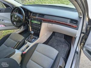 Grey Skoda SuperB 2009 in Kaunas, with an engine capacity of 2.00 L and mileage of 334 thousand km for 2700 €, photo 11 on AUTOMOTO.COM.LV