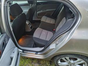Grey Skoda SuperB 2009 in Kaunas, with an engine capacity of 2.00 L and mileage of 334 thousand km for 2600 €, photo 15 on AUTOMOTO.COM.LV