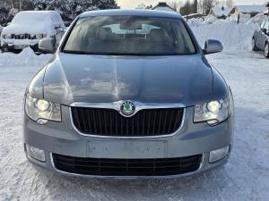 Grey Skoda SuperB 2010 in Taurage, with an engine capacity of 1.97 L and mileage of 250 thousand km for 4650 €, photo  on AUTOMOTO.COM.LV