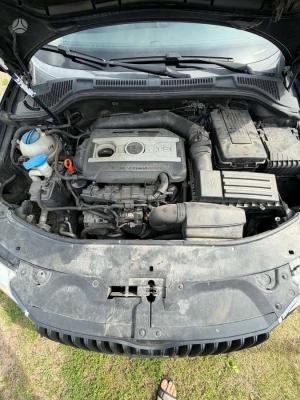 Pelēks Skoda SuperB 2010 Viļņa, ar dzinēja tilpumu 1.80 L un nobraukumu 209 tūkst. km par 1900 €, foto 14 vietnē AUTOMOTO.COM.LV