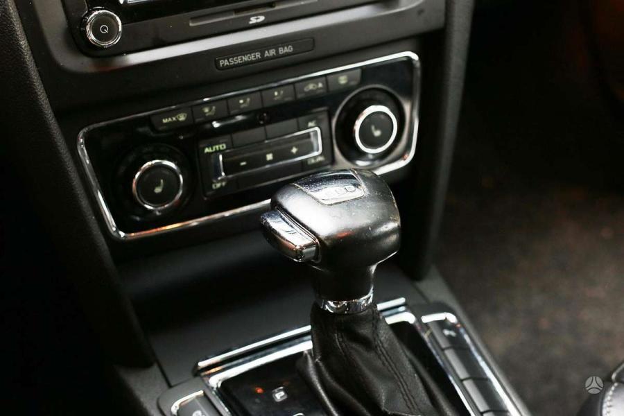Pelēks Skoda SuperB 2010 Viļņa, ar dzinēja tilpumu 1.97 L un nobraukumu 337 tūkst. km par 3200 €, foto 15 vietnē AUTOMOTO.COM.LV