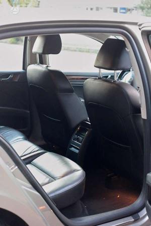 Pelēks Skoda SuperB 2010 Viļņa, ar dzinēja tilpumu 1.97 L un nobraukumu 337 tūkst. km par 3200 €, foto 21 vietnē AUTOMOTO.COM.LV
