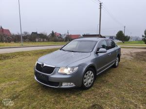Pelēks Skoda SuperB 2011 Jurbarkas, ar dzinēja tilpumu 2.00 L un nobraukumu 282 tūkst. km par 3900 €, foto 2 vietnē AUTOMOTO.COM.LV