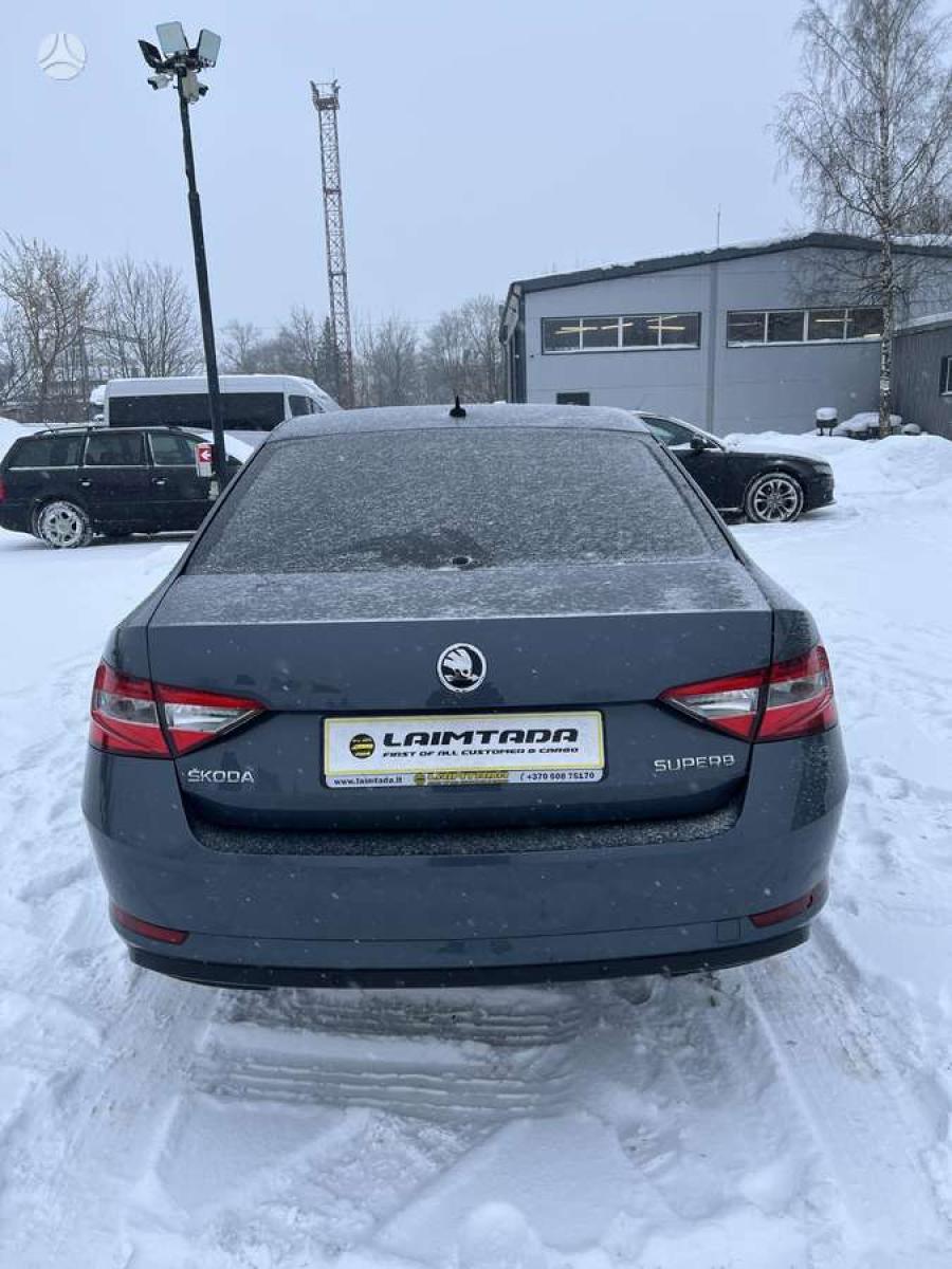 Grey Skoda SuperB 2015 in Telschi, with an engine capacity of 1.60 L and mileage of 267 thousand km for 6700 €, photo 6 on AUTOMOTO.COM.LV