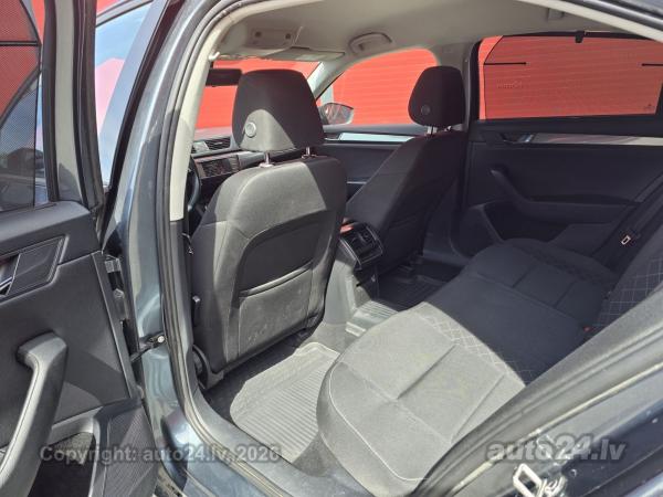 Pelēks Skoda SuperB 2015 Tallina, ar dzinēja tilpumu 1.40 L un nobraukumu 320 tūkst. km par 8500 €, foto 9 vietnē AUTOMOTO.COM.LV