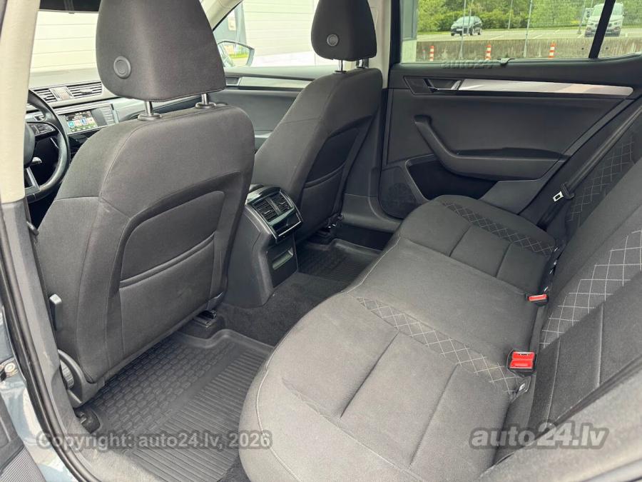 Pelēks Skoda SuperB 2015 Tallina, ar dzinēja tilpumu 1.40 L un nobraukumu 255 tūkst. km par 8300 €, foto 10 vietnē AUTOMOTO.COM.LV