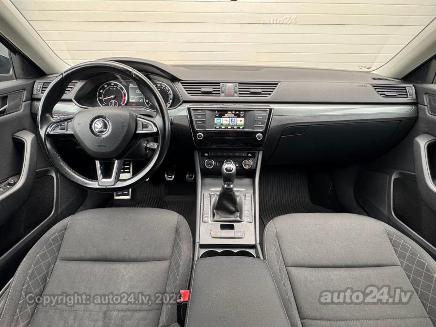 Pelēks Skoda SuperB 2015 Tallina, ar dzinēja tilpumu 1.40 L un nobraukumu 255 tūkst. km par 8300 €, foto 13 vietnē AUTOMOTO.COM.LV