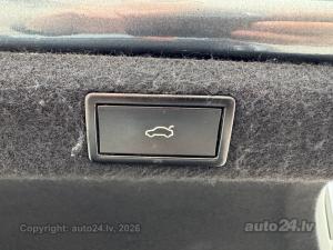 Pelēks Skoda SuperB 2015 Tallina, ar dzinēja tilpumu 1.40 L un nobraukumu 255 tūkst. km par 8300 €, foto 17 vietnē AUTOMOTO.COM.LV