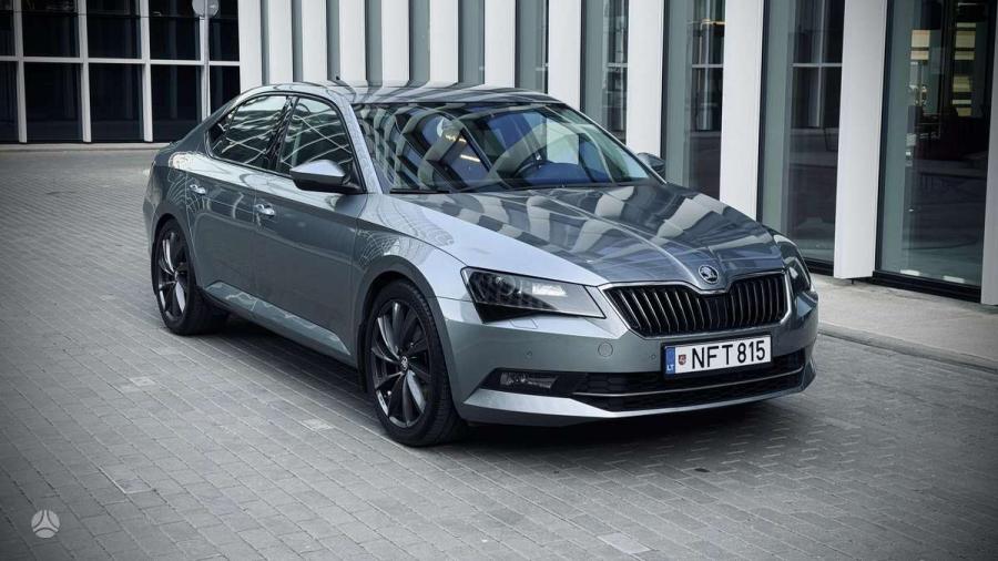 Pelēks Skoda SuperB 2015 Viļņa, ar dzinēja tilpumu 1.97 L un nobraukumu 240 tūkst. km par 12950 €, foto 1 vietnē AUTOMOTO.COM.LV