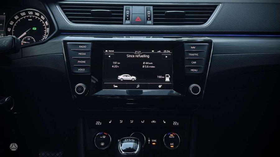 Pelēks Skoda SuperB 2015 Viļņa, ar dzinēja tilpumu 1.97 L un nobraukumu 240 tūkst. km par 12950 €, foto 15 vietnē AUTOMOTO.COM.LV
