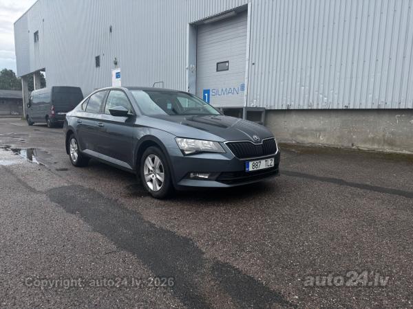 Pelēks Skoda SuperB 2015 Tallina, ar dzinēja tilpumu 1.40 L un nobraukumu 235 tūkst. km par 7690 €, foto 2 vietnē AUTOMOTO.COM.LV