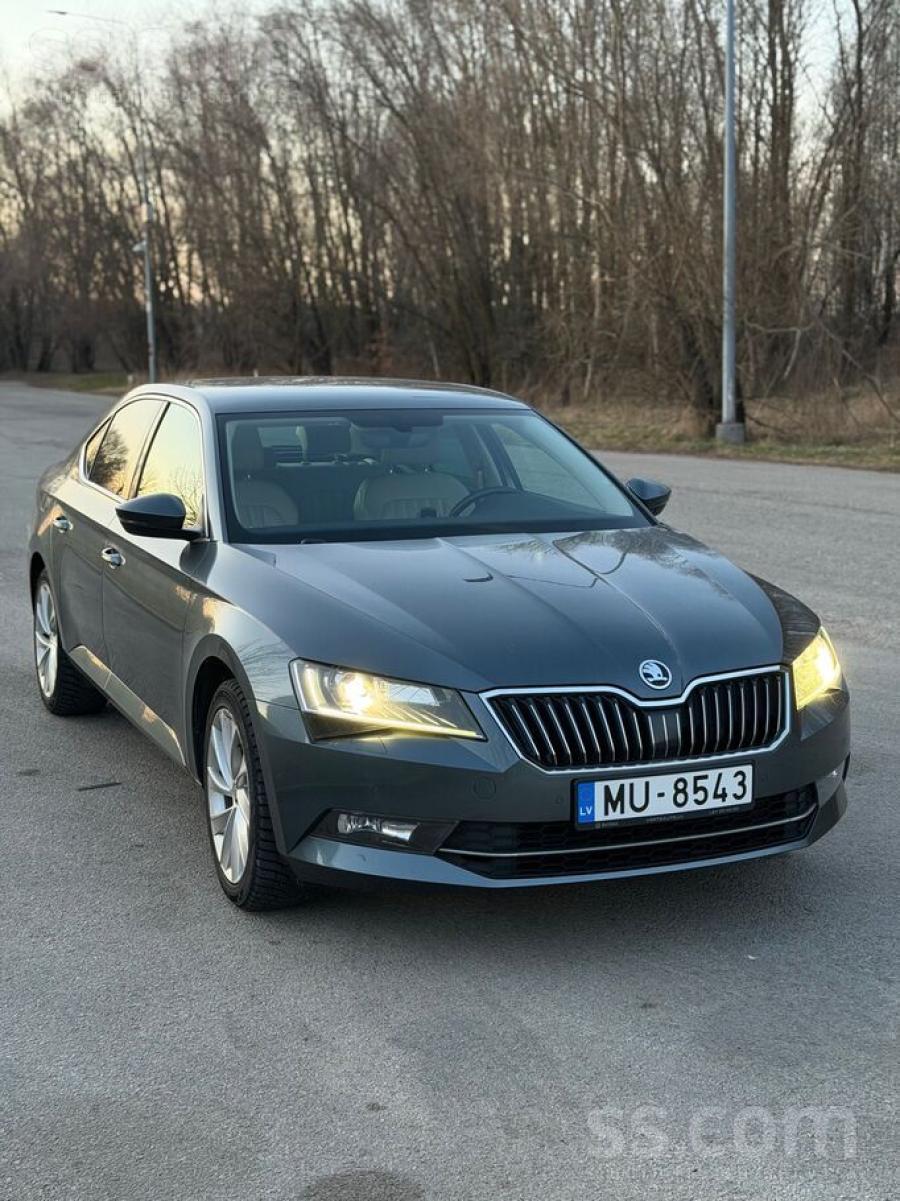 Grey Skoda SuperB 2015 in Riga, with an engine capacity of 1.80 L and mileage of 152 thousand km for 11500 €, photo 1 on AUTOMOTO.COM.LV