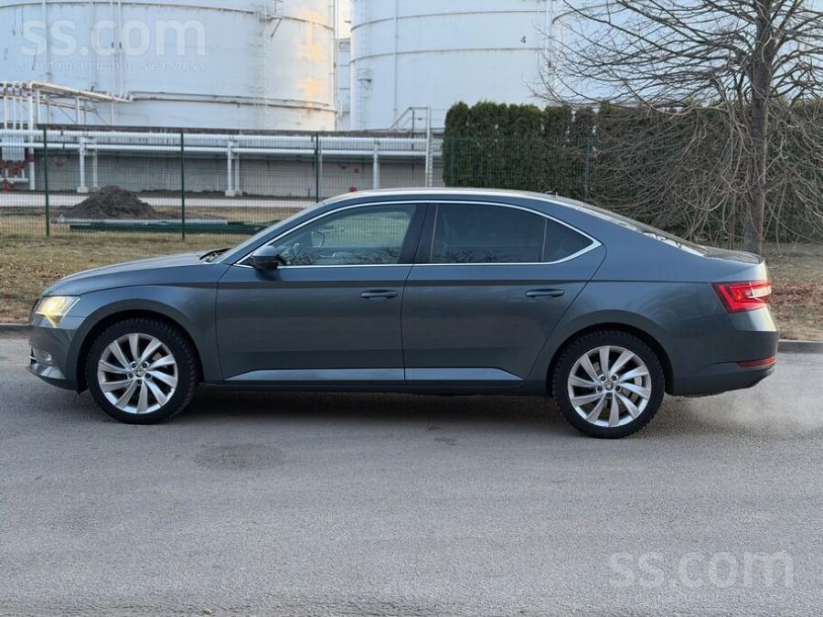 Grey Skoda SuperB 2015 in Riga, with an engine capacity of 1.80 L and mileage of 152 thousand km for 11500 €, photo 3 on AUTOMOTO.COM.LV