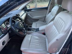 Grey Skoda SuperB 2015 in Riga, with an engine capacity of 1.80 L and mileage of 152 thousand km for 11500 €, photo 10 on AUTOMOTO.COM.LV