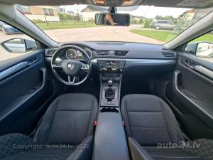 Pelēks Skoda SuperB 2015 Tartu, ar dzinēja tilpumu 1.40 L un nobraukumu 294 tūkst. km par 6299 €, foto 6 vietnē AUTOMOTO.COM.LV