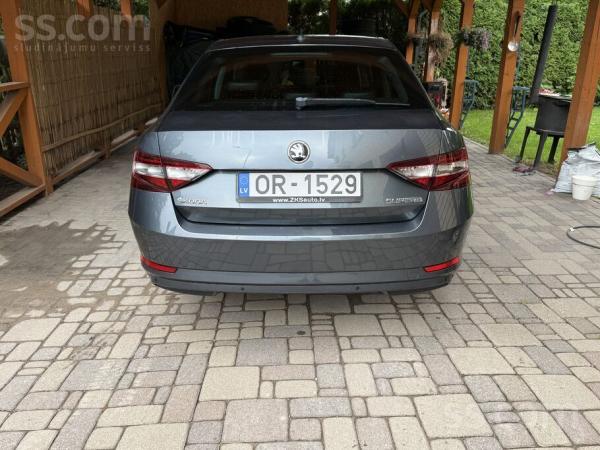 Grey Skoda SuperB 2015 in Jelgava, with an engine capacity of 2.00 L and mileage of 284 thousand km for 9500 €, photo 7 on AUTOMOTO.COM.LV