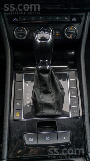 Pelēks Skoda SuperB 2015 Rīga, ar dzinēja tilpumu 2.00 L un nobraukumu 375 tūkst. km par 10490 €, foto 17 vietnē AUTOMOTO.COM.LV