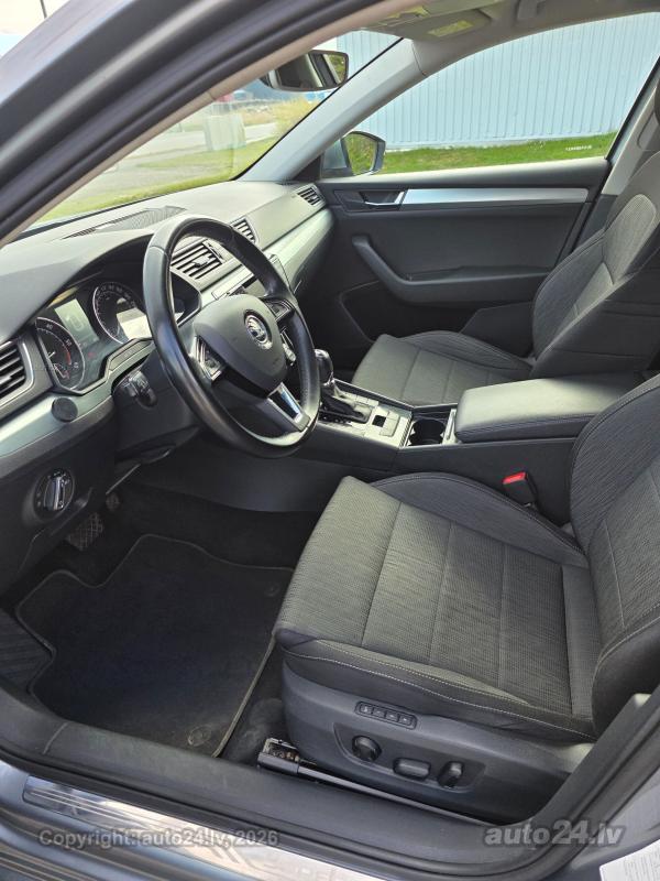 Grey Skoda SuperB 2016 in Tallinn, with an engine capacity of 1.60 L and mileage of 251 thousand km for 12999 €, photo 9 on AUTOMOTO.COM.LV