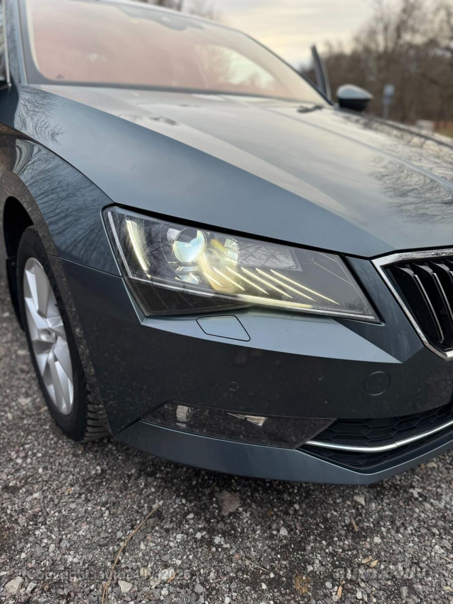Pelēks Skoda SuperB 2016 Tallina, ar dzinēja tilpumu 1.80 L un nobraukumu 204 tūkst. km par 13800 €, foto 9 vietnē AUTOMOTO.COM.LV