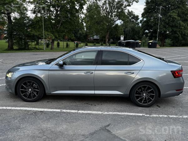 Grey Skoda SuperB 2016 in Riga, with an engine capacity of 2.00 L and mileage of 228 thousand km for 14200 €, photo 7 on AUTOMOTO.COM.LV