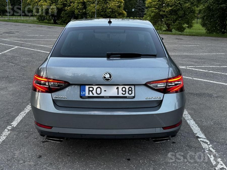 Pelēks Skoda SuperB 2016 Rīga, ar dzinēja tilpumu 2.00 L un nobraukumu 228 tūkst. km par 14200 €, foto 6 vietnē AUTOMOTO.COM.LV