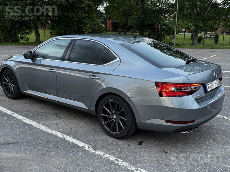 Pelēks Skoda SuperB 2016 Rīga, ar dzinēja tilpumu 2.00 L un nobraukumu 228 tūkst. km par 14200 €, foto 7 vietnē AUTOMOTO.COM.LV