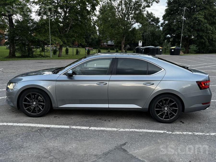 Pelēks Skoda SuperB 2016 Rīga, ar dzinēja tilpumu 2.00 L un nobraukumu 228 tūkst. km par 14200 €, foto 8 vietnē AUTOMOTO.COM.LV