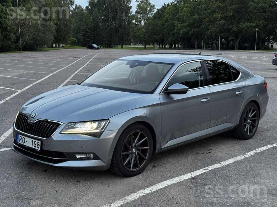 Pelēks Skoda SuperB 2016 Rīga, ar dzinēja tilpumu 2.00 L un nobraukumu 228 tūkst. km par 14200 €, foto 9 vietnē AUTOMOTO.COM.LV