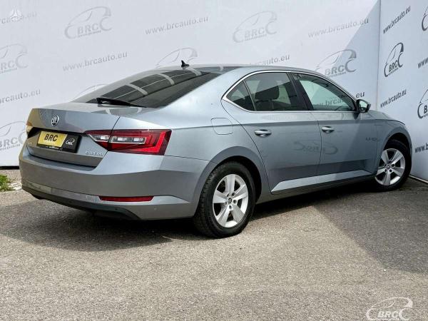 Pelēks Skoda SuperB 2016 Klaipėda, ar dzinēja tilpumu 1.60 L un nobraukumu 259 tūkst. km par 7900 €, foto 3 vietnē AUTOMOTO.COM.LV