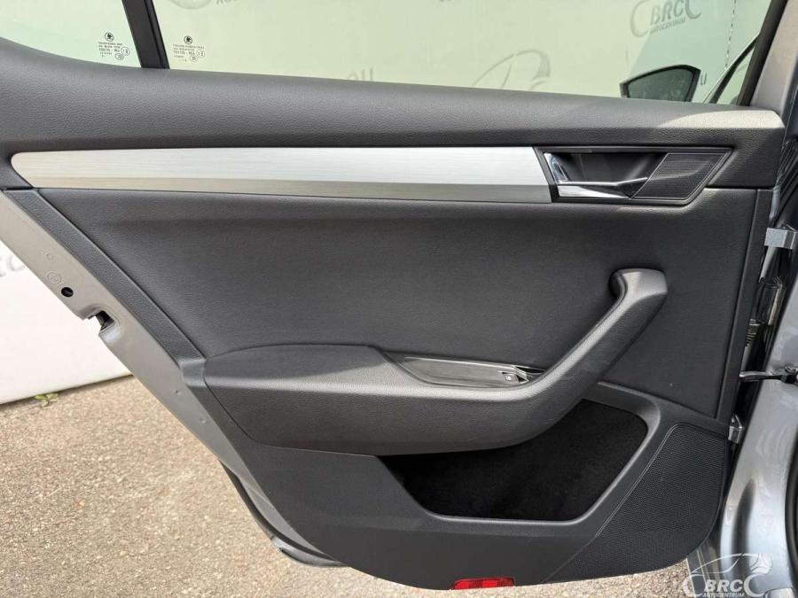 Pelēks Skoda SuperB 2016 Klaipėda, ar dzinēja tilpumu 1.60 L un nobraukumu 259 tūkst. km par 7900 €, foto 15 vietnē AUTOMOTO.COM.LV