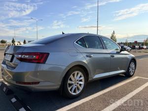 Grey Skoda SuperB 2016 in Riga, with an engine capacity of 1.80 L and mileage of 104 thousand km for 10000 €, photo 7 on AUTOMOTO.COM.LV